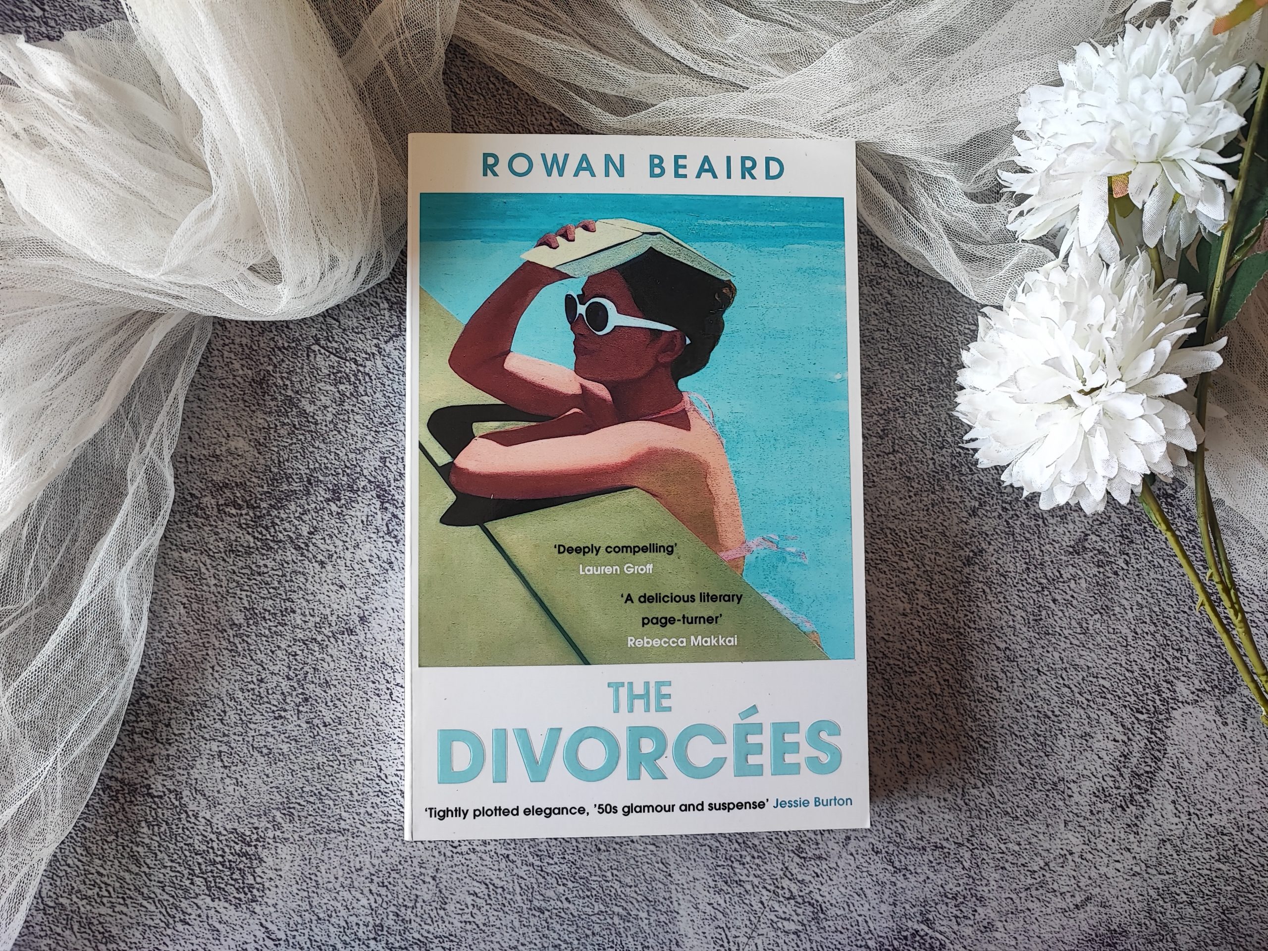 The Divorcées by Rowan Beaird - Roelia Reads
